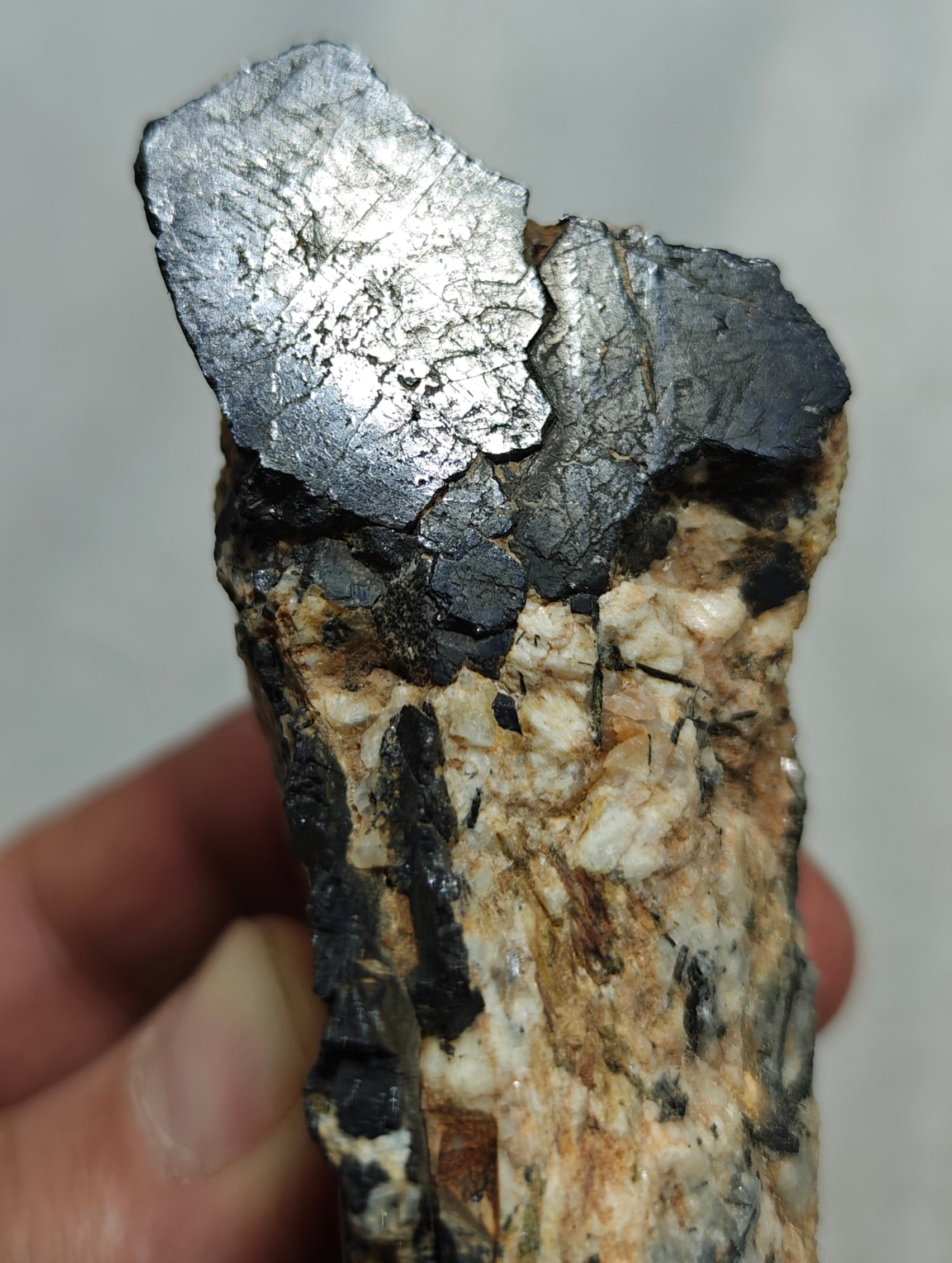 Natural hematite on matrix with some aegirine inclusions 141 grams ...