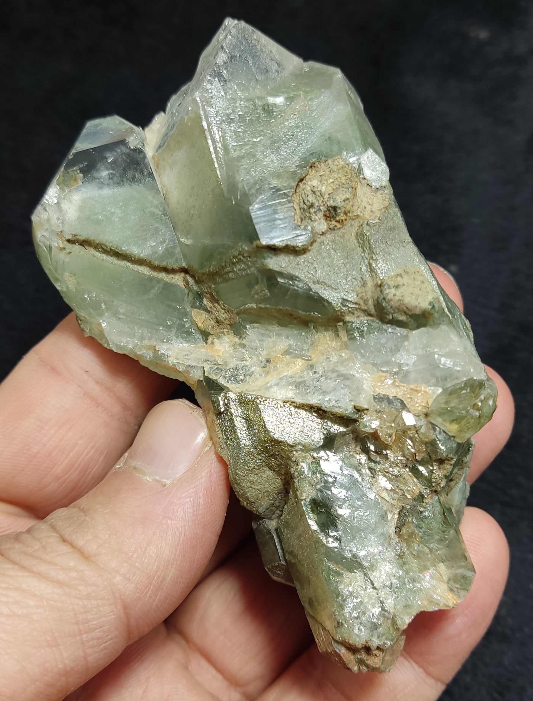 Natural Twin Terminated Chlorite Quartz 151 grams – Latif Creations