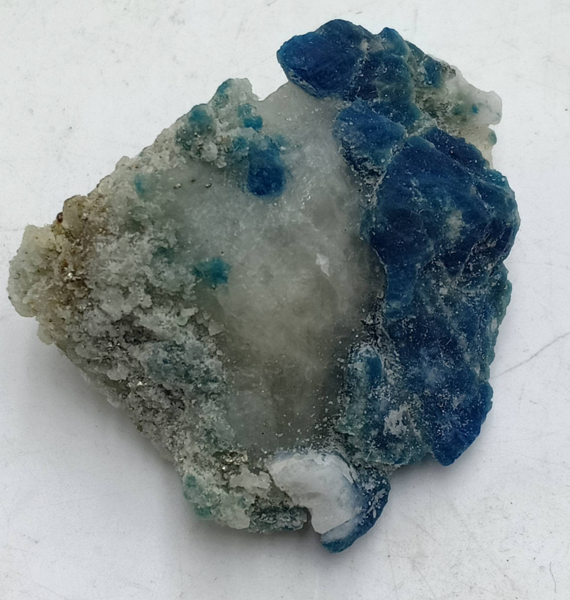 Amazing single Lazurite/Afghanite specimen on matrix Fluorescent and U ...